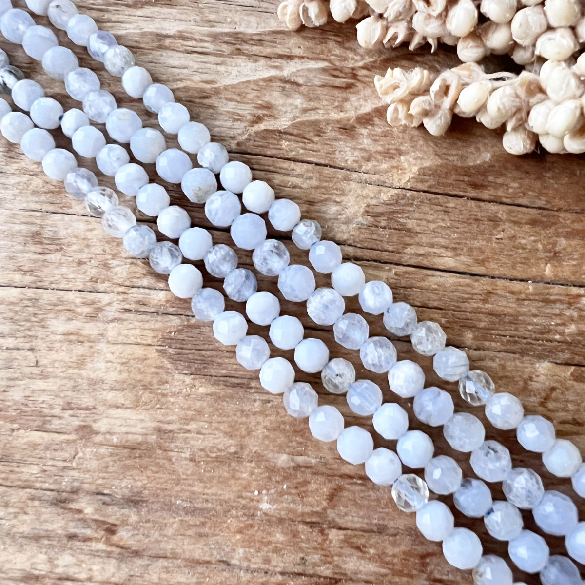 Chalcedon-Perlen 4mm facettiert – für Tantric Necklace & Mala – DIY SPIRIT